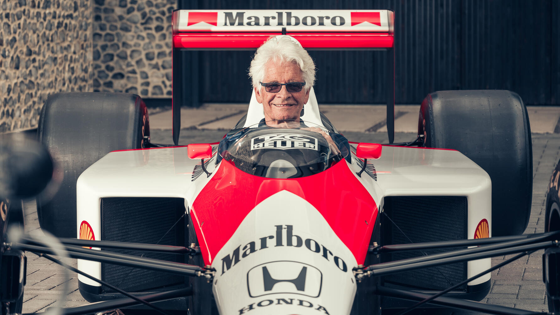 F1 design legend: “I'd choose Adrian Newey and a penalty over any other designer in the pit lane ...